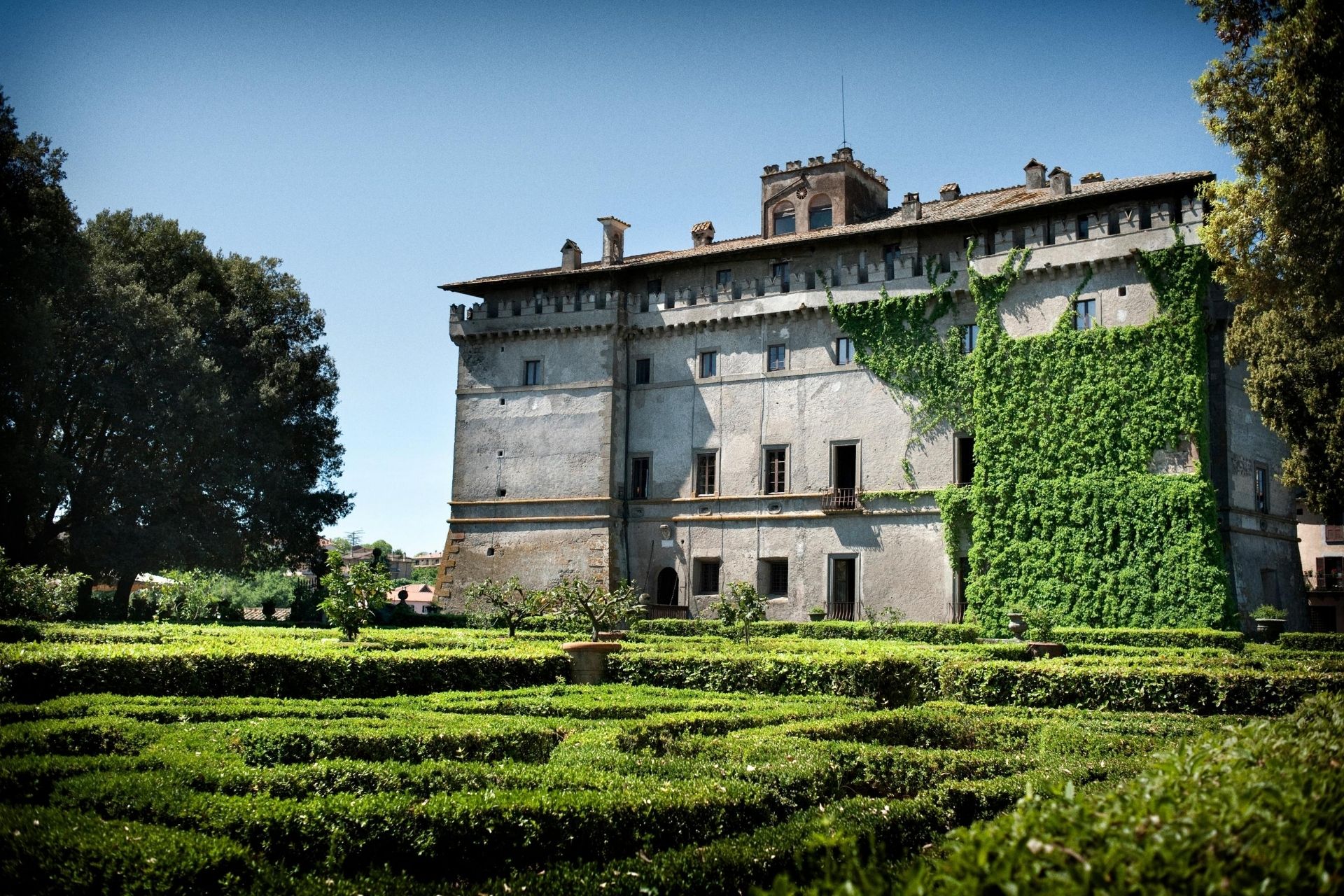 Castello Ruspoli - Garden Route